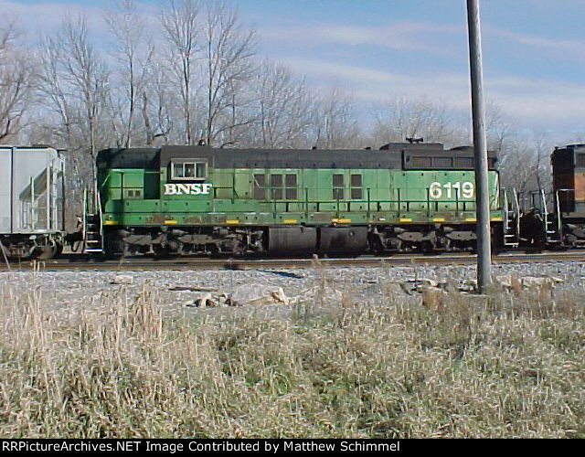 BNSF 6119